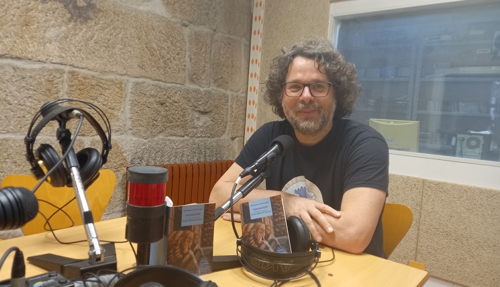 Paulo Jablonski presenta o libro dedicado a Saxamonde “a terra dos ríos ...