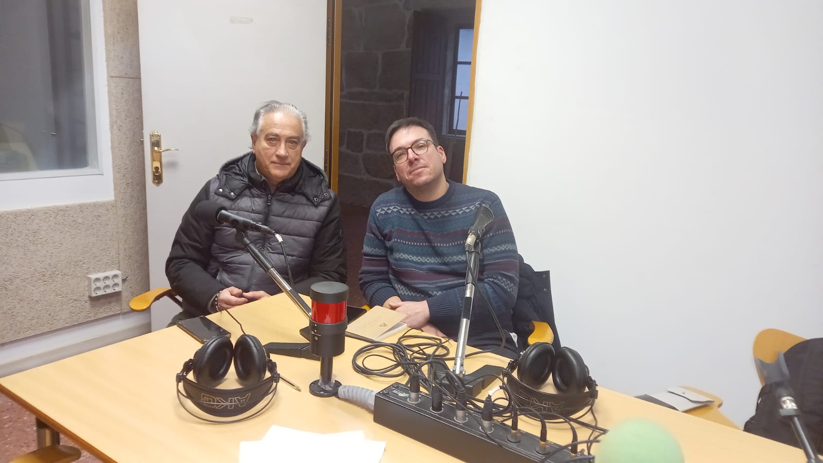 Poesía e fotografía en "Somos" de Manuel Queimaliños e Ignacio Pérez ...