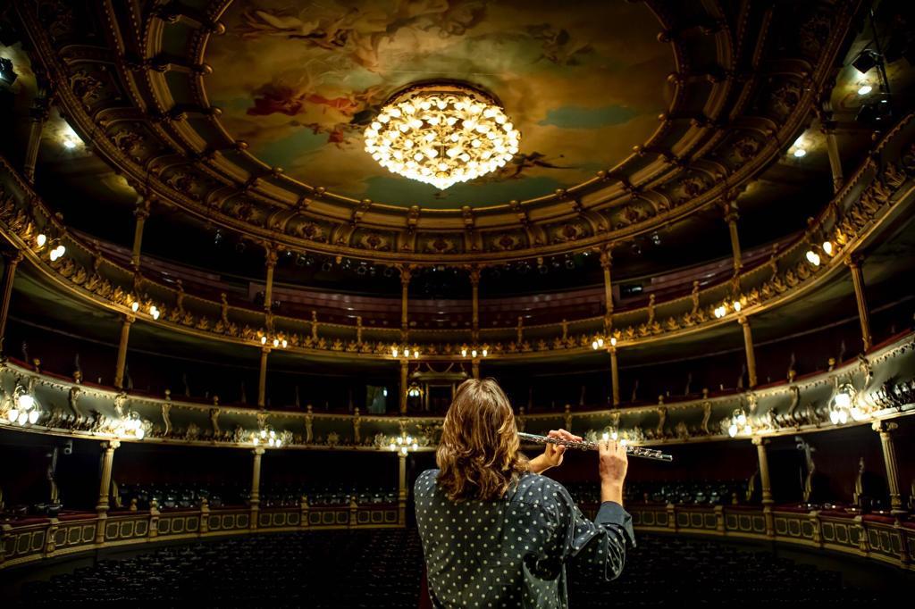 Alumnado do conservatorio aprende a ritmo de bulerías co mestre ...